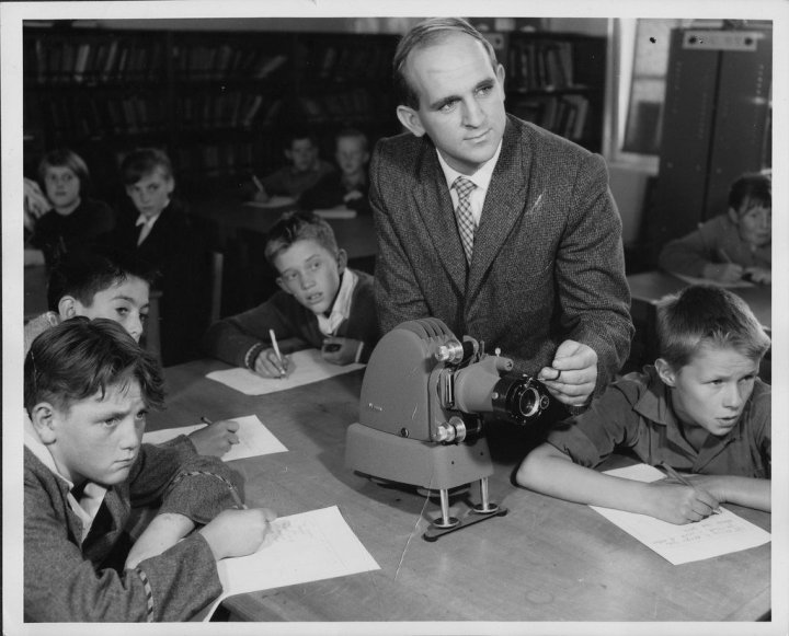 Cómo utilizar un TAQUISCOSCOPIO para leer veloz